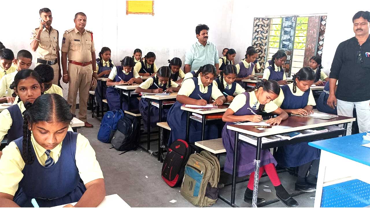 Aloor Mandal | మాదకద్రవ్యాలపై అవగాహన..