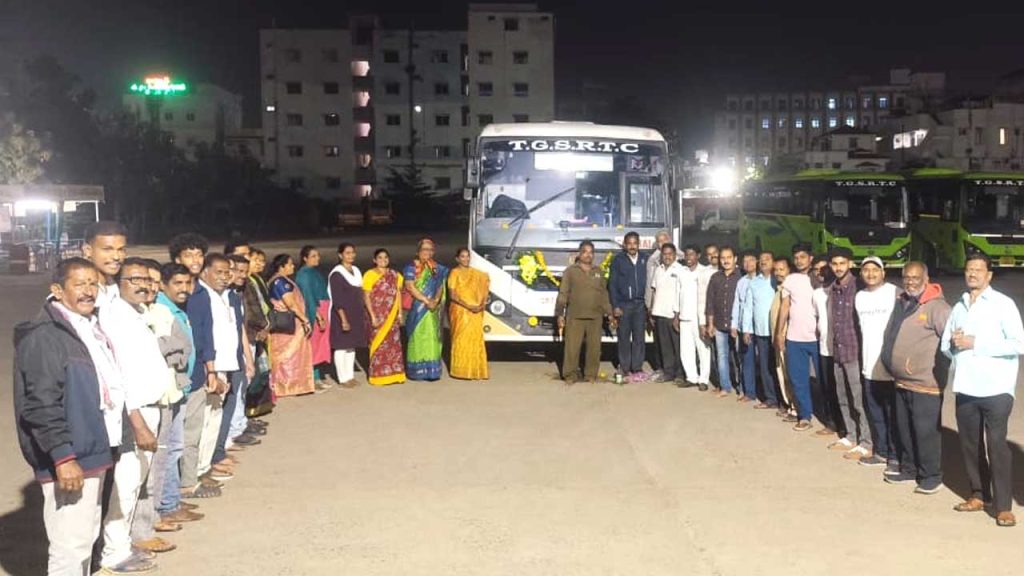 Armoor RTC | ఆర్మూర్ నుంచి తీర్థయాత్రలకు బయలుదేరిన బస్సు